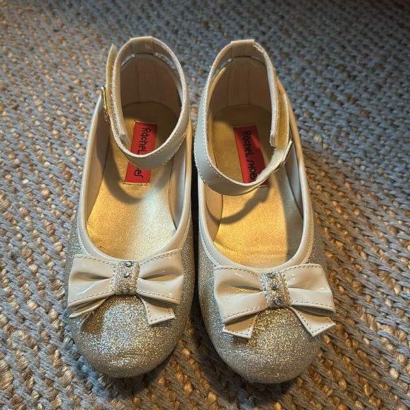 Rachel Shoes | Shoes | Rachel Shoes Little Girls Gold Sparkle Flats ...